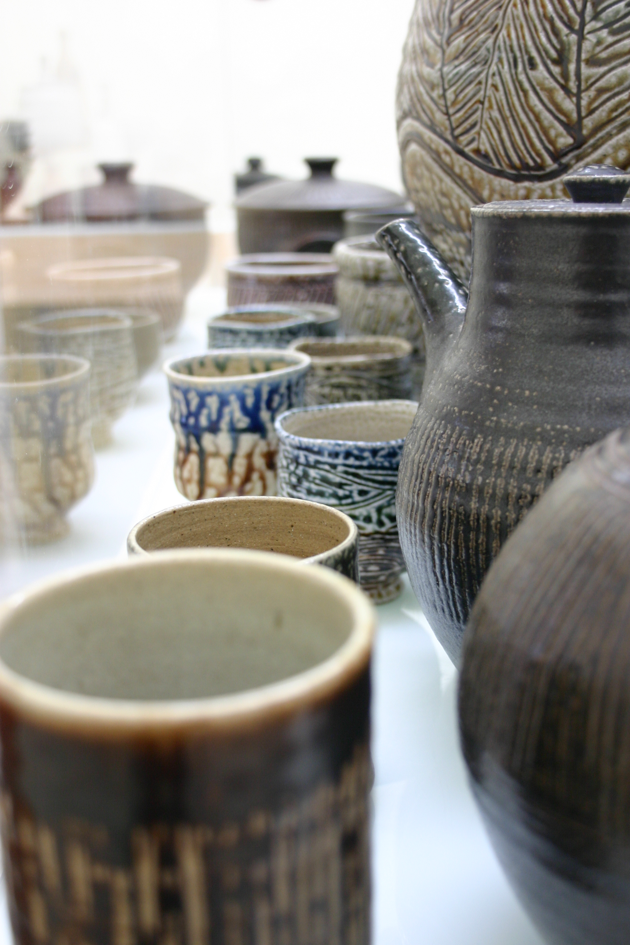Kapiti Ceramics: The Brian Wood Collection — Objectspace
